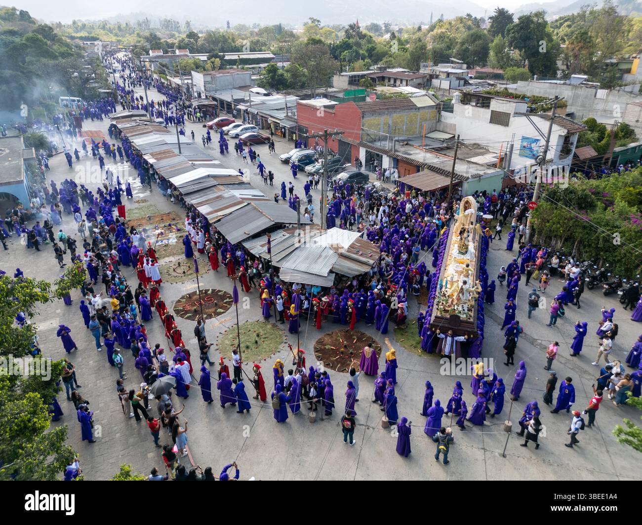 Semana Santa en la Antigua Guatemala Holy Week celebrations in Antigua ...