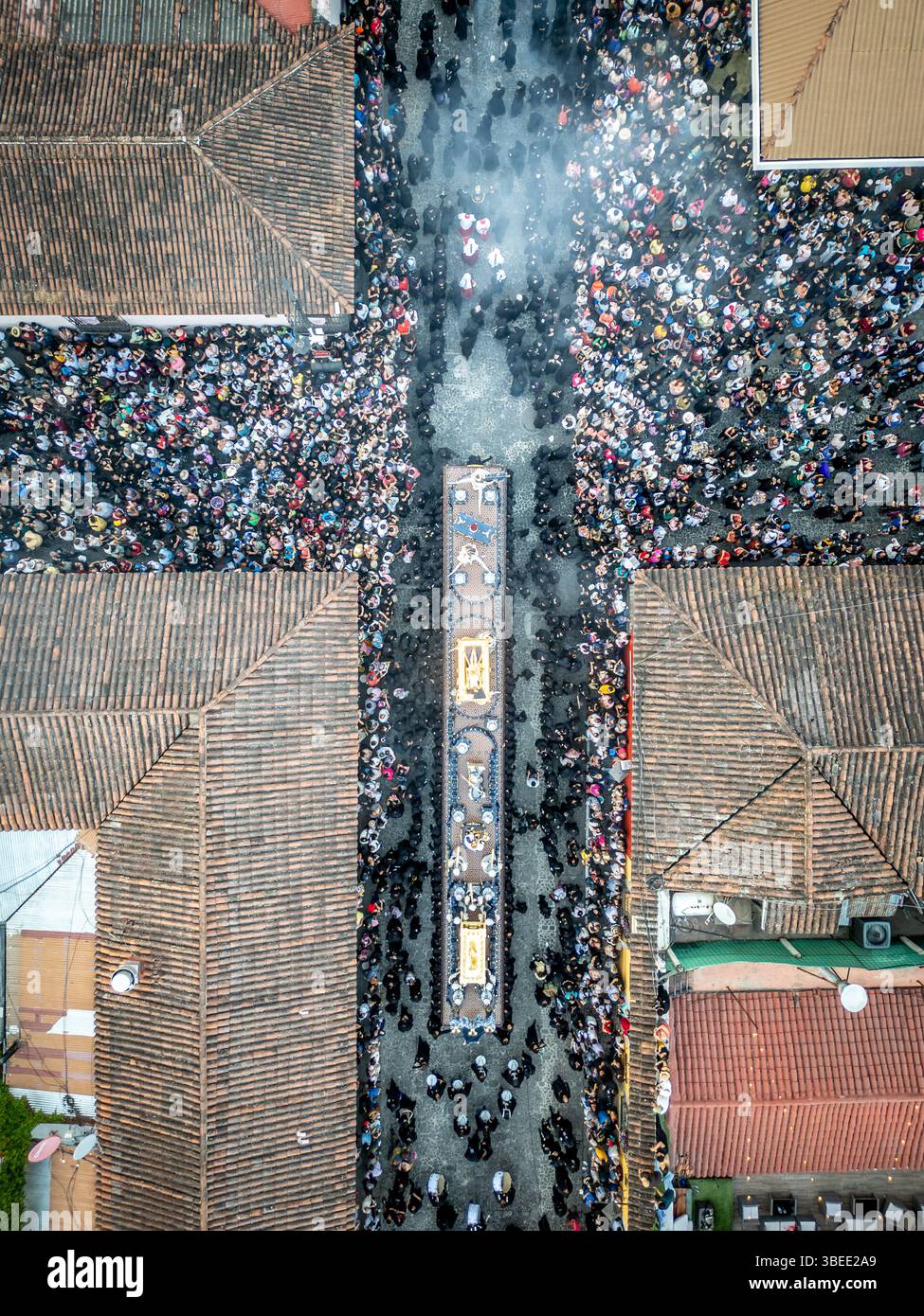 Semana Santa en la Antigua Guatemala Holy Week celebrations in Antigua ...