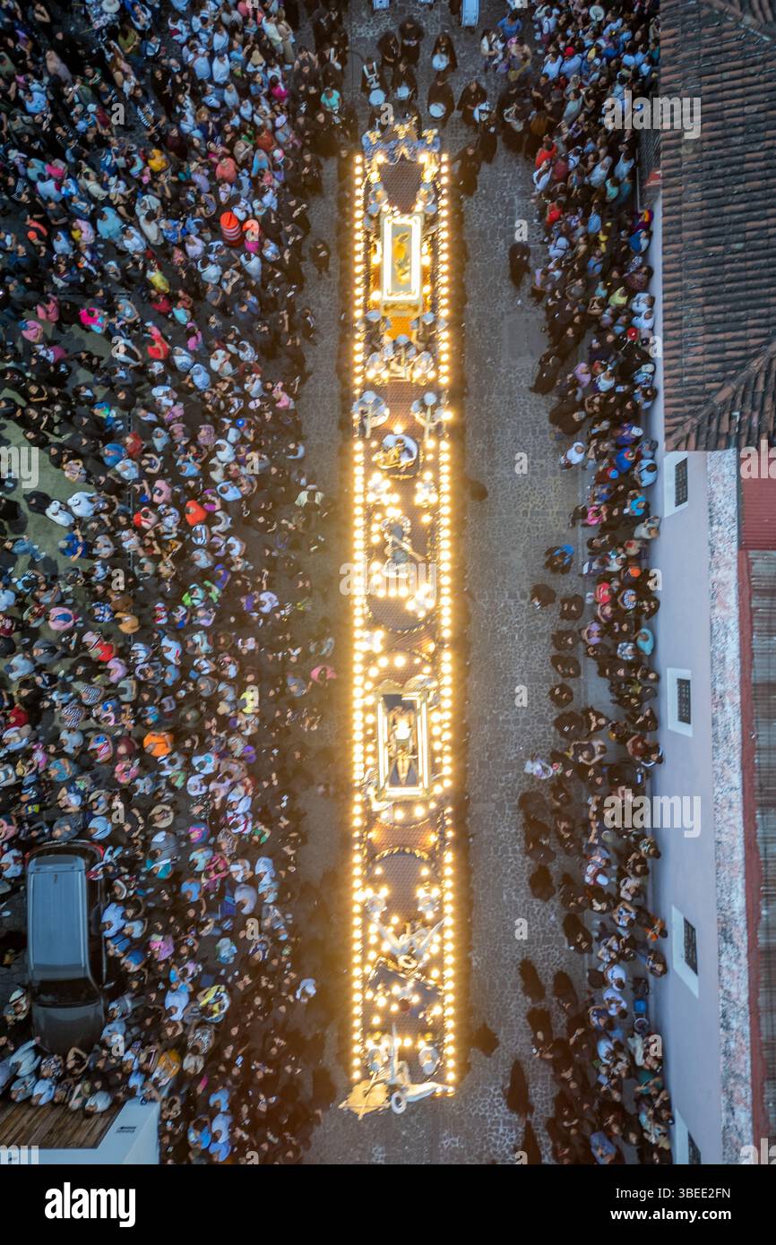 Semana Santa en la Antigua Guatemala Holy Week celebrations in Antigua ...