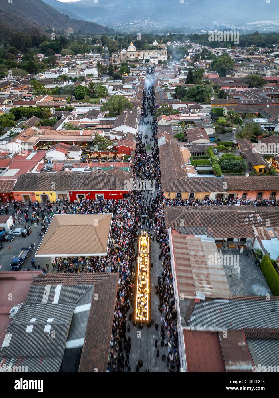 Semana Santa en la Antigua Guatemala Holy Week celebrations in Antigua ...