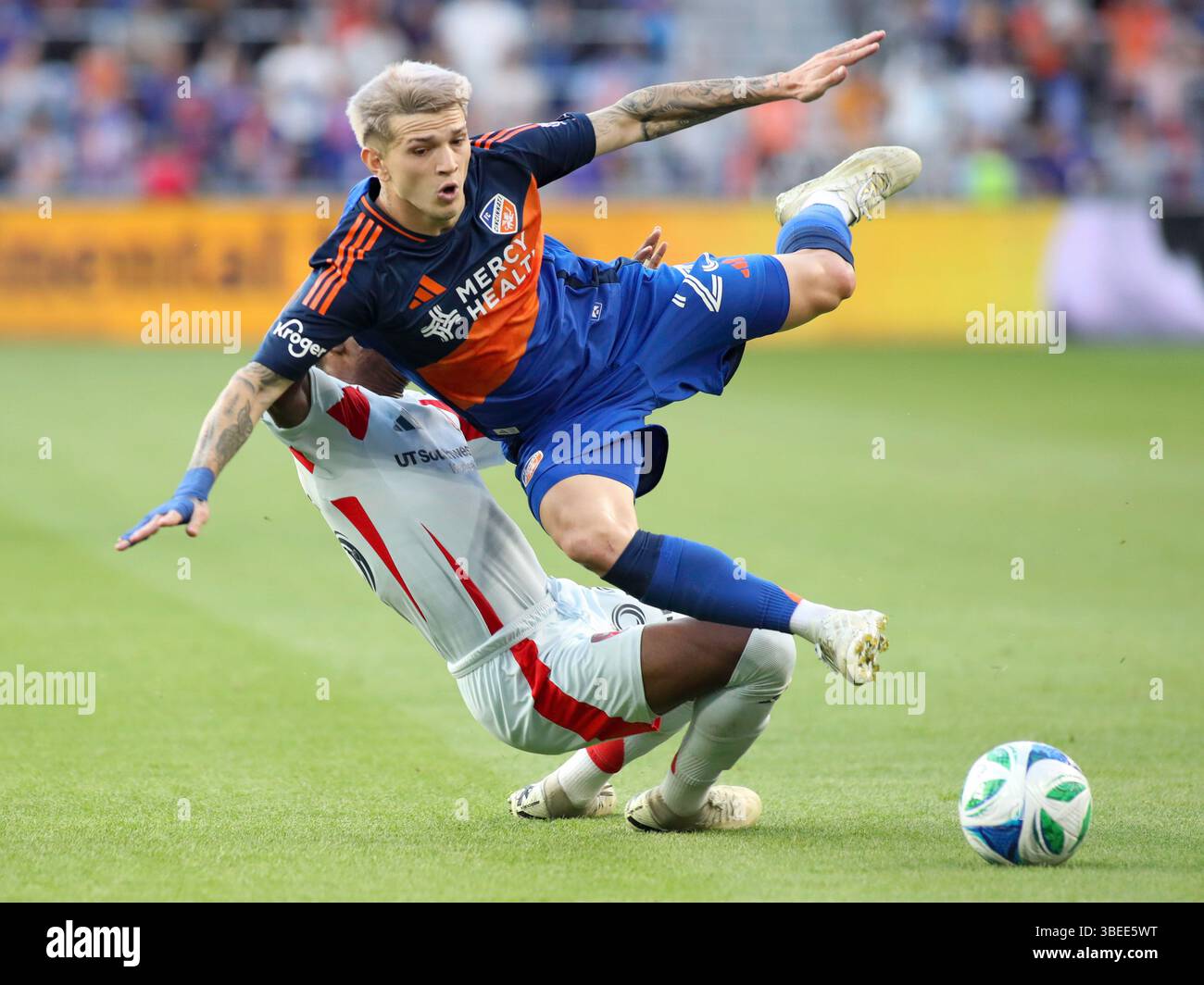 Cincinnati, Ohio, USA. 28th May, 2025. FC Cincinnati' Luca Orellano is ...