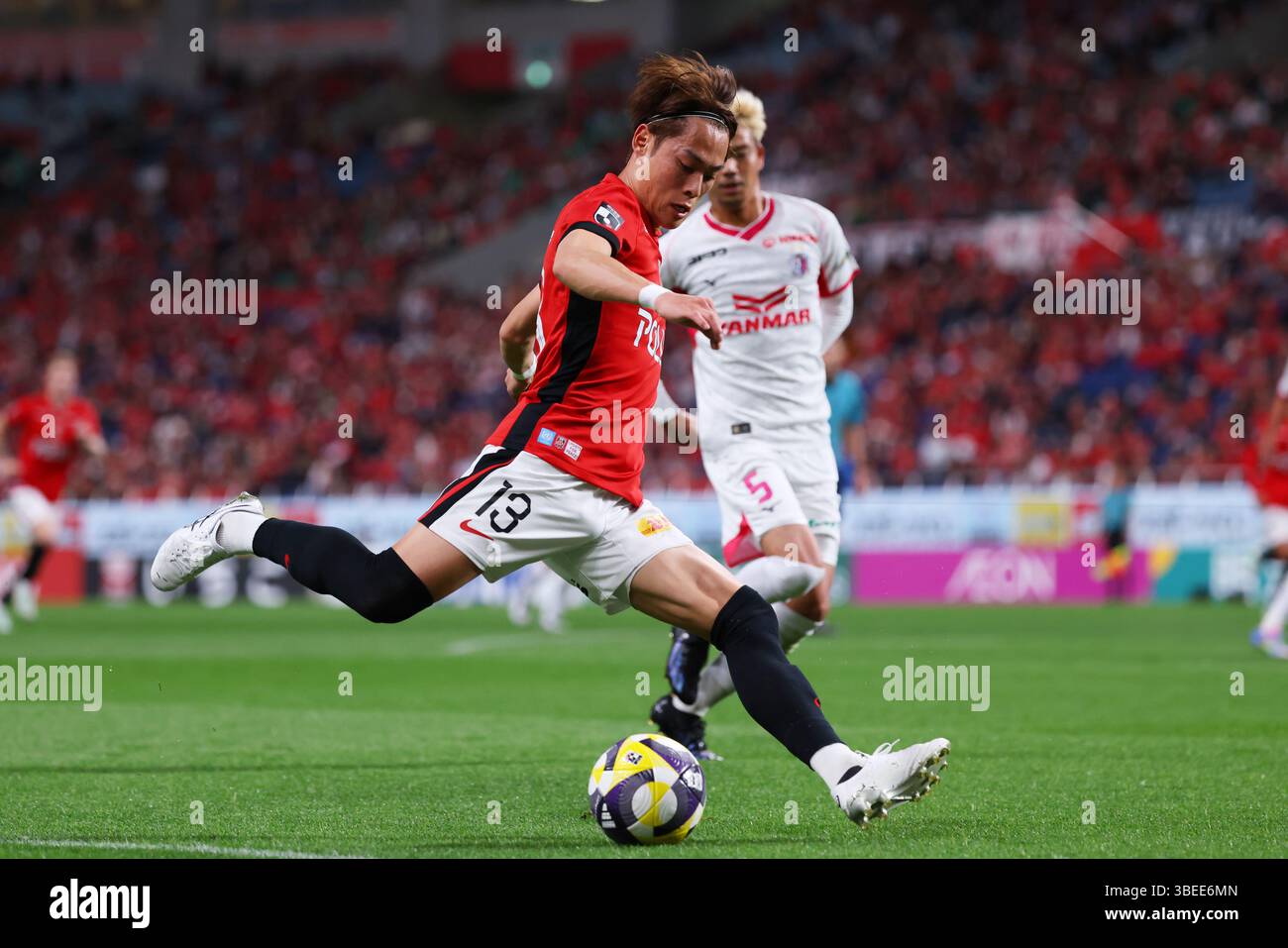 Saitama Stadium 2002, Saitama, Japan. 28th May, 2025. Ryoma Watanabe (Reds), MAY 28, 2025 ...