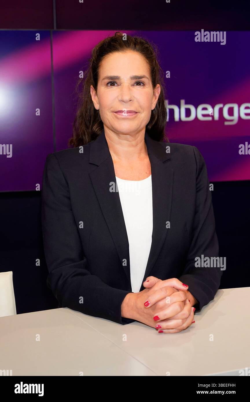 Dagmar Rosenfeld in der ARD-Talkshow maischberger im Studio Berlin ...
