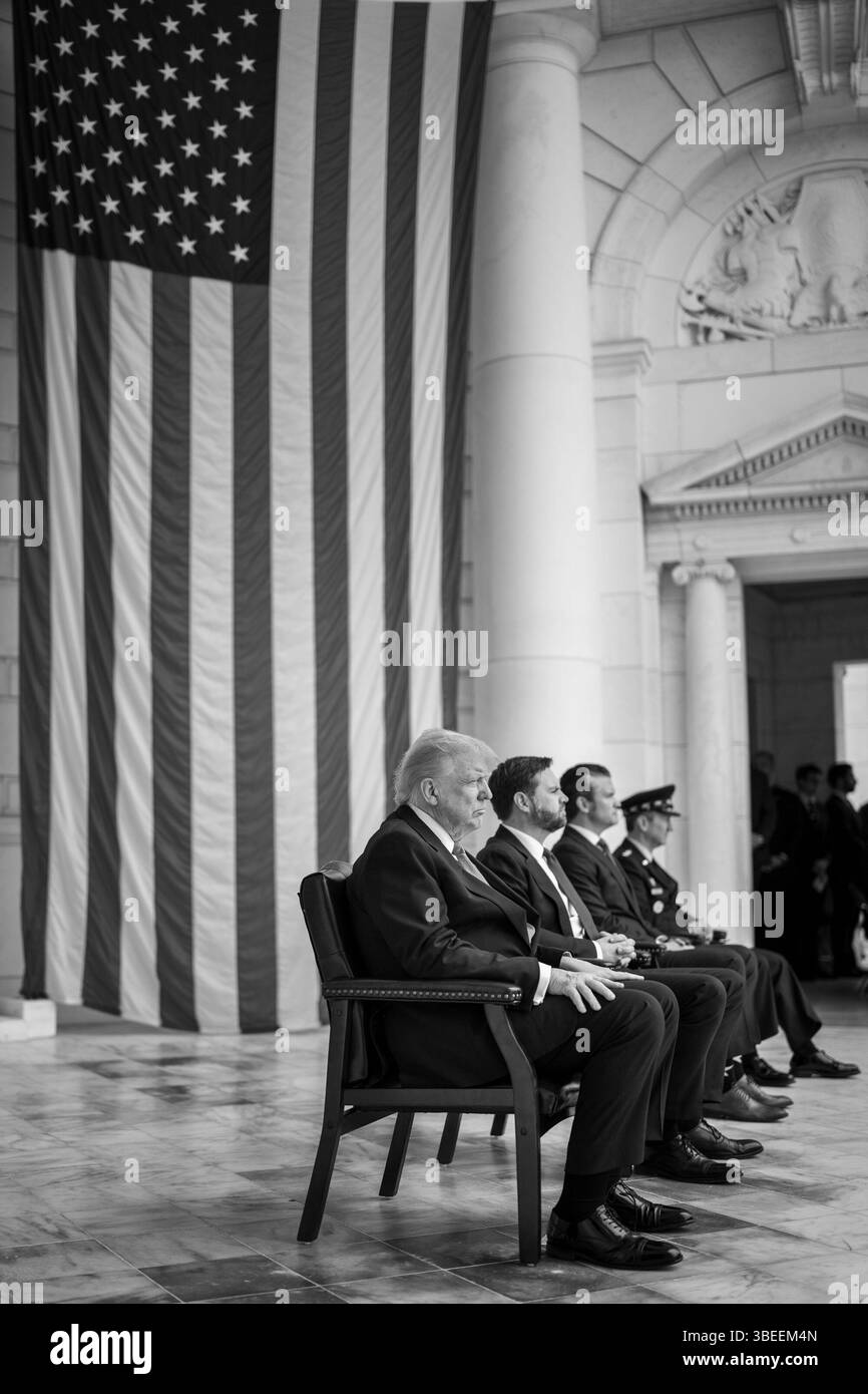 President Donald Trump participates in a Memorial Day ceremony at ...