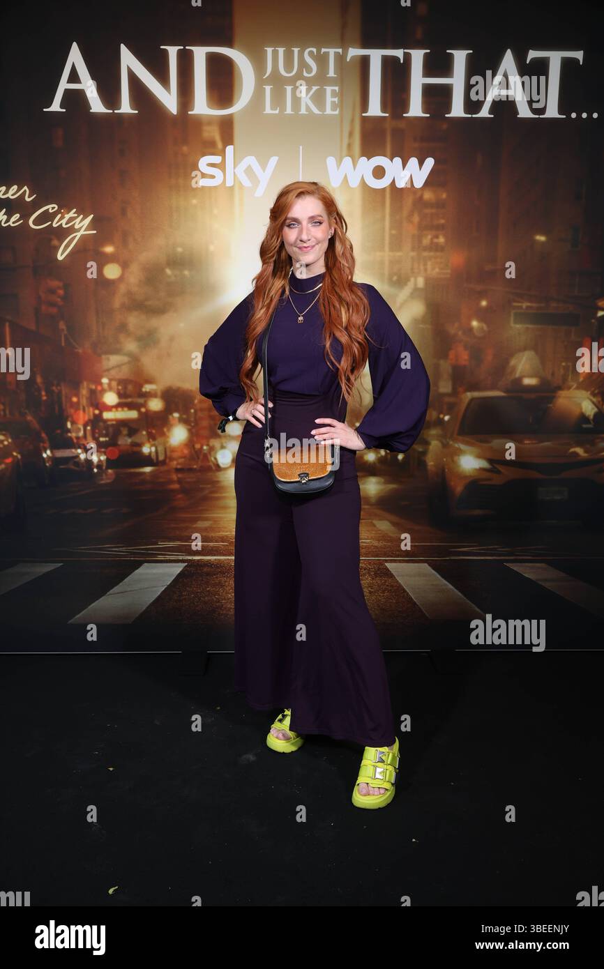 And Just Like That Staffel 3 - Special Screening Lara Loft Lara ...