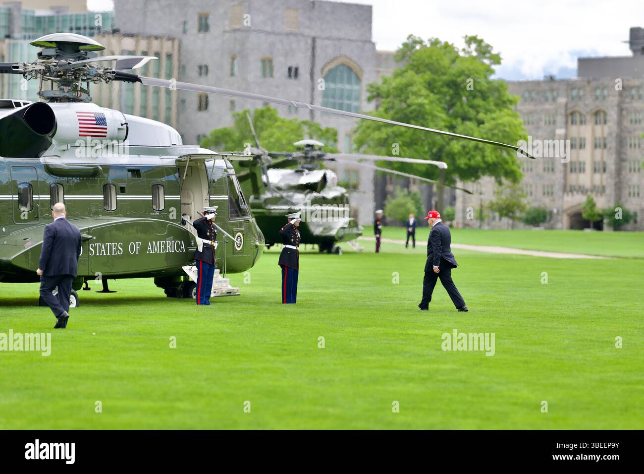President Donald Trump boards Marine One at the West Point Military ...