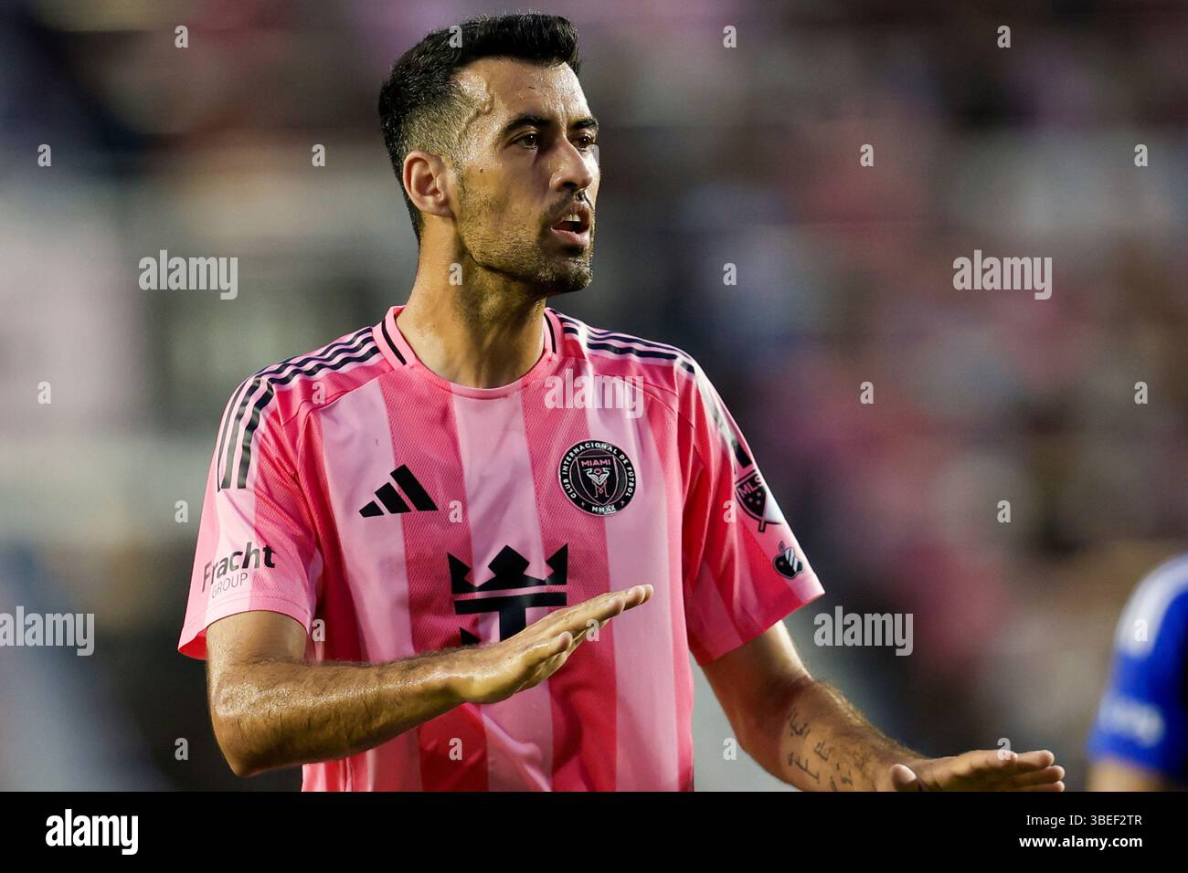FORT LAUDERDALE, FL - MAY 28: Sergio Busquets (5) of Inter Miami CF ...