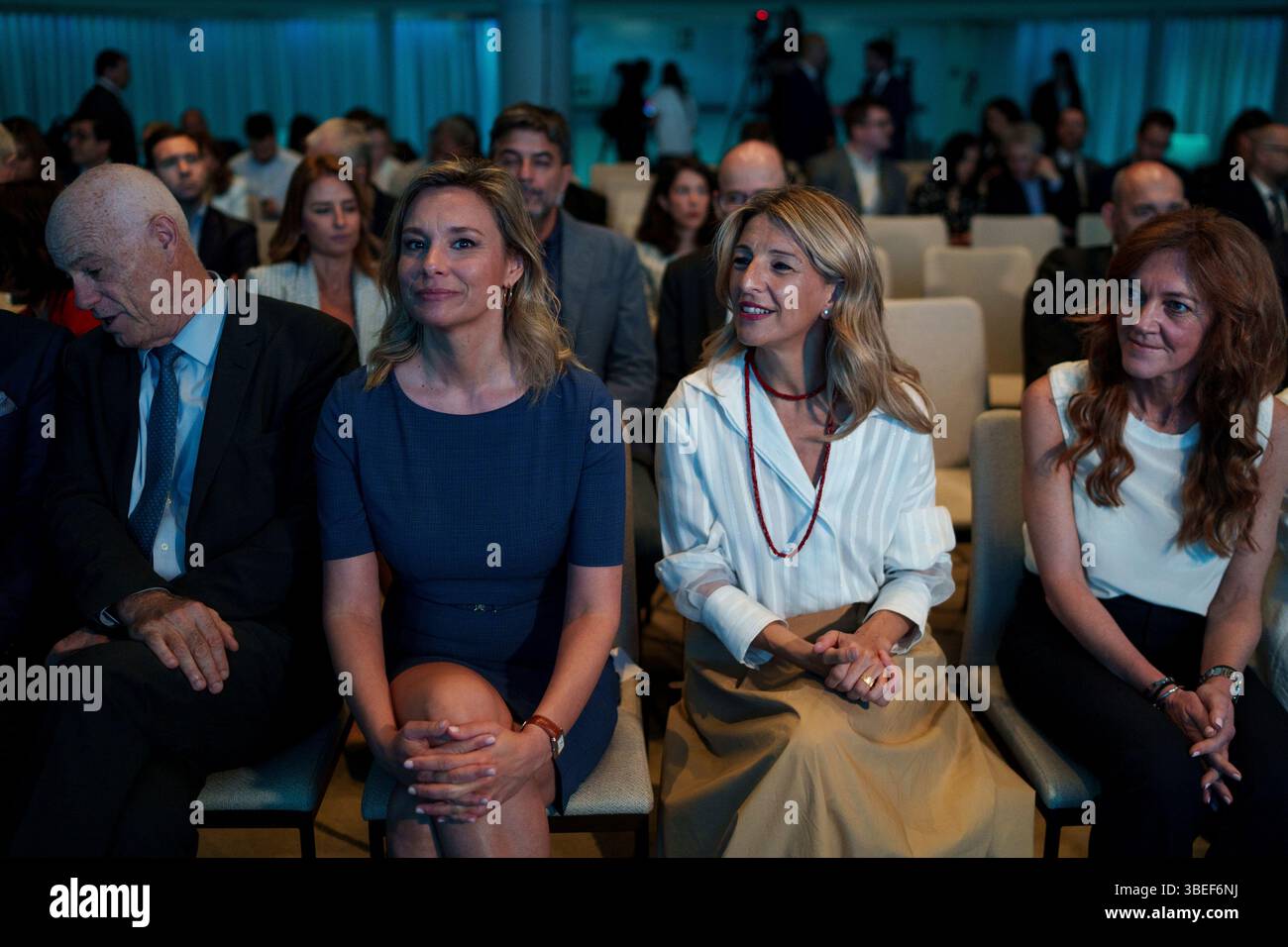 (2I-D) Amanda Mars, Director of Cinco Días and Deputy Director of ...