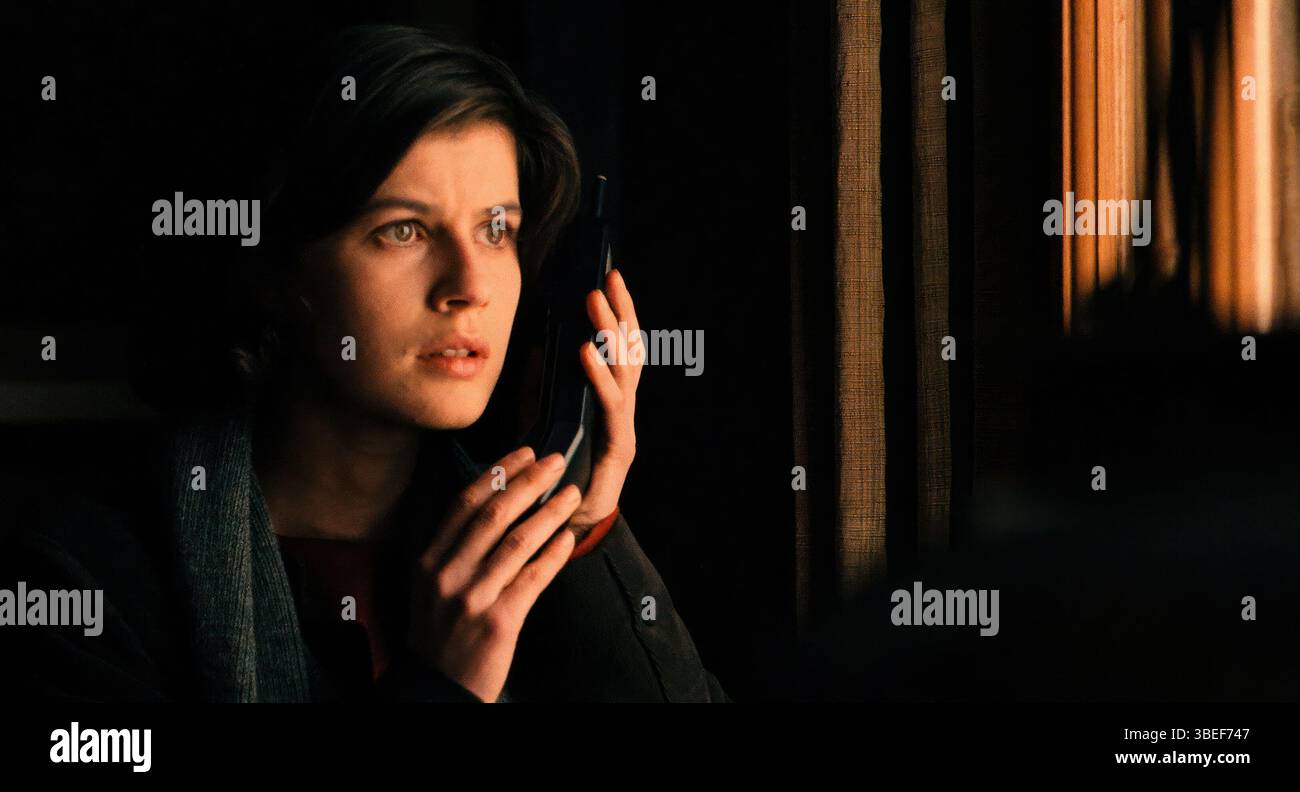 IRENE JACOB in THREE COLOURS: RED (1994) -Original title: TROIS ...