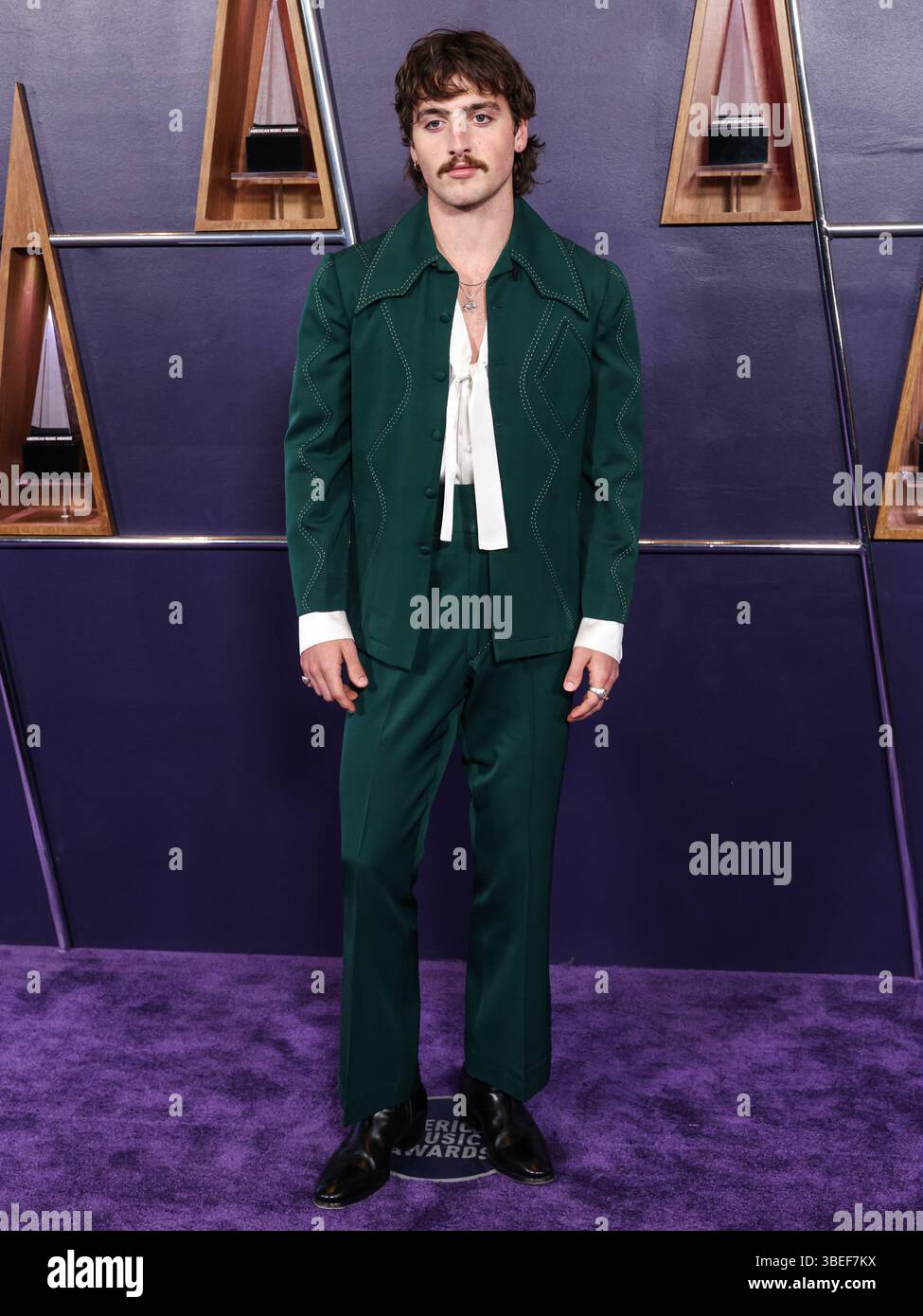 LAS VEGAS, NEVADA, USA - MAY 26: American singer-songwriter and rising ...