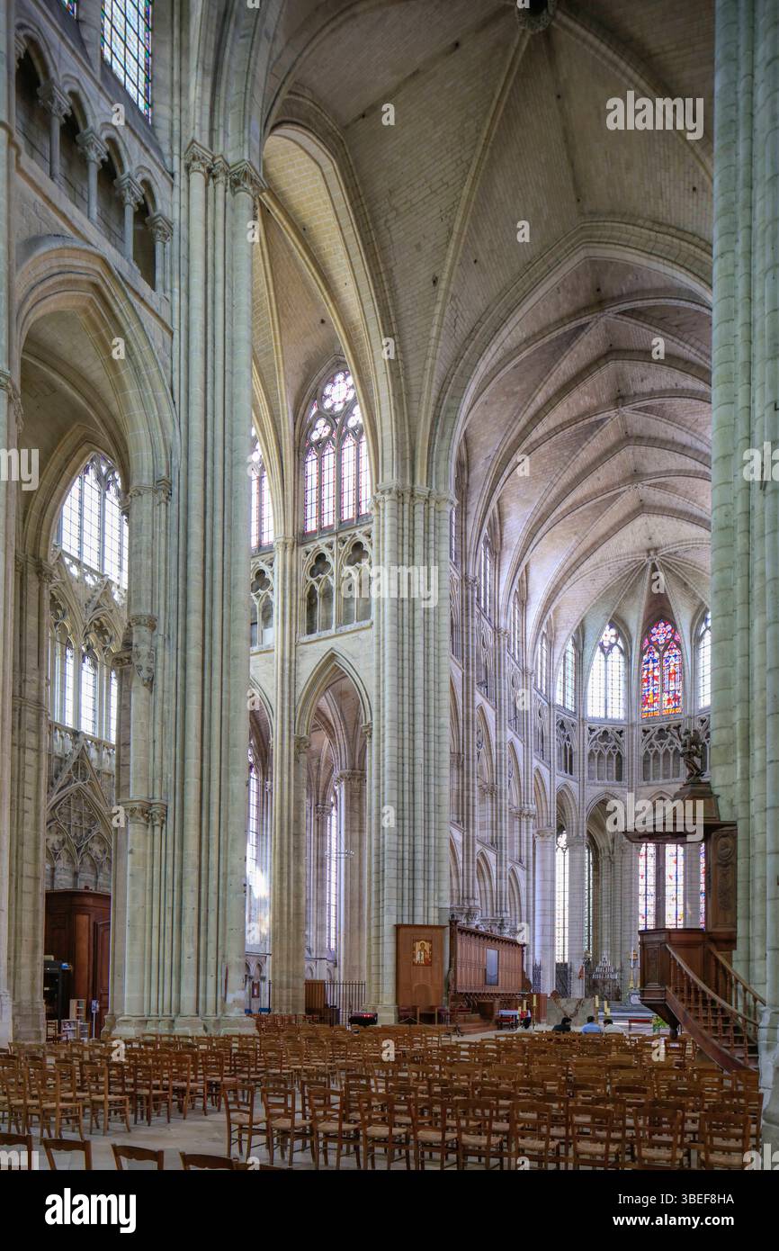 Kathedrale Cathedrale Saint-Etienne im Stil der Gotik, Meaux ...