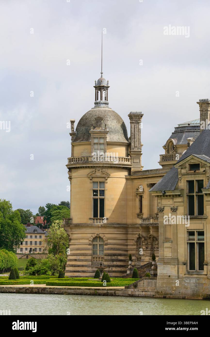 Schloss Chateau de Chantilly, Departement Oise, Region Hauts-de-France ...