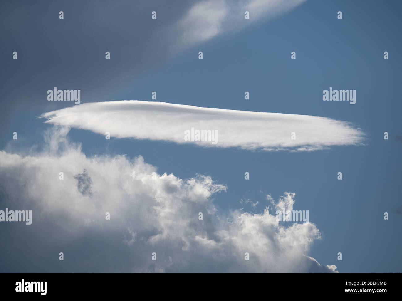 Clouds cloud types hi-res stock photography and images - Alamy
