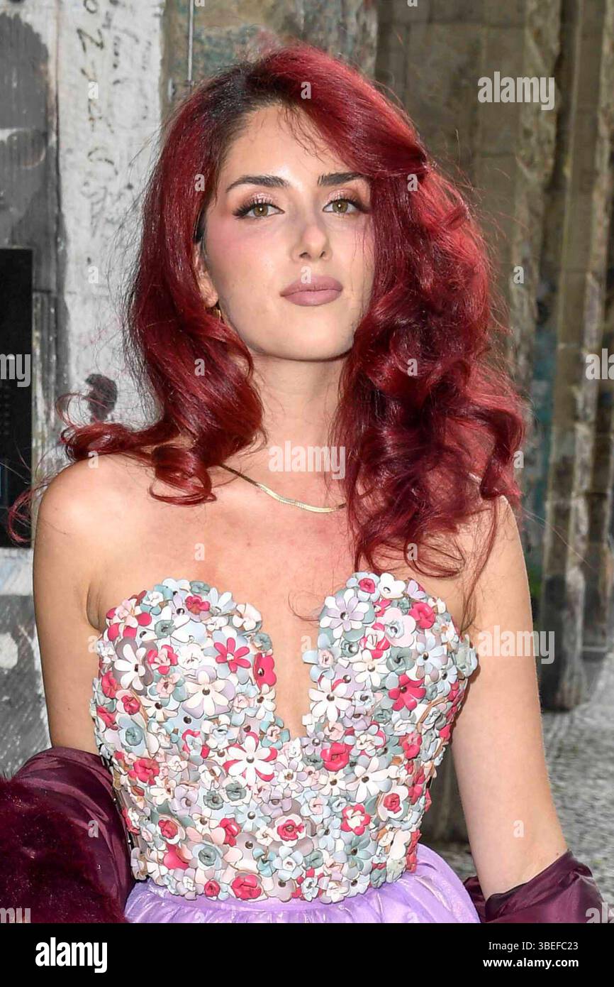 Luisa Crash zu Gast auf dem Schwarzen Teppich bei der Premiere dem ...