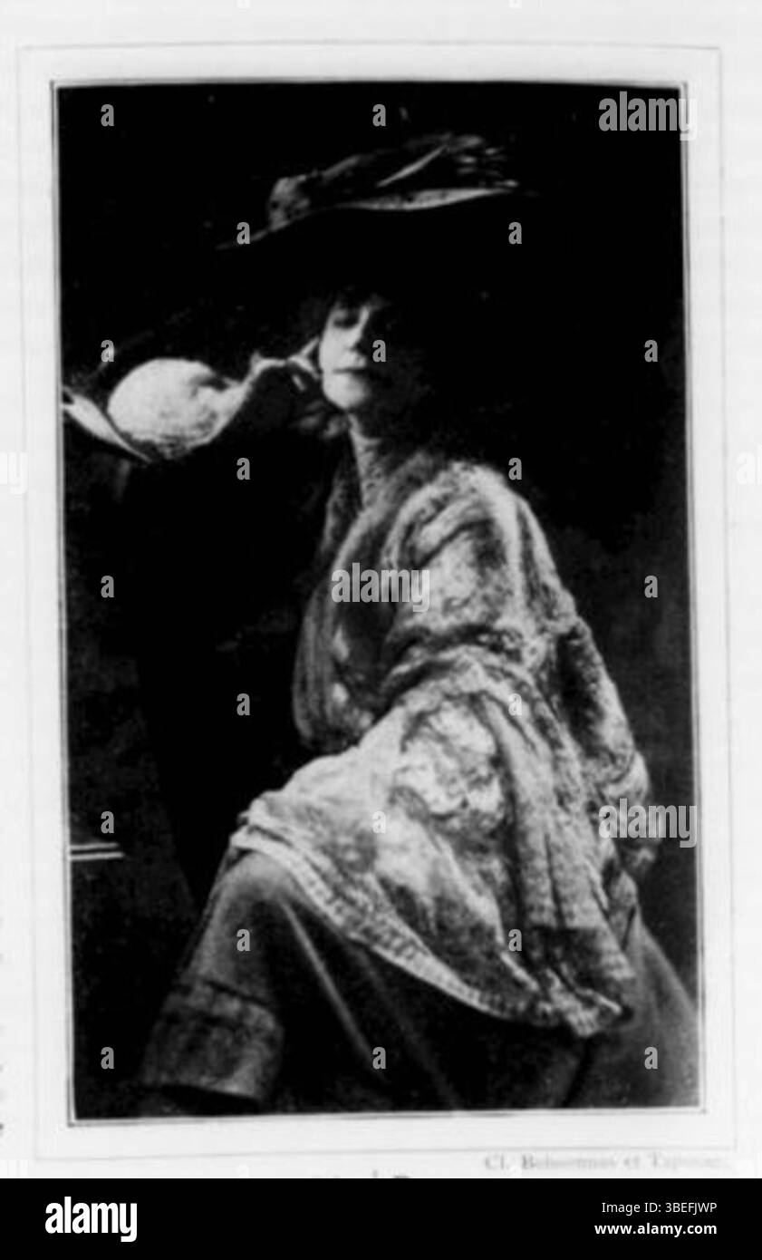 Sophisticated technique Black and White Stock Photos & Images - Alamy