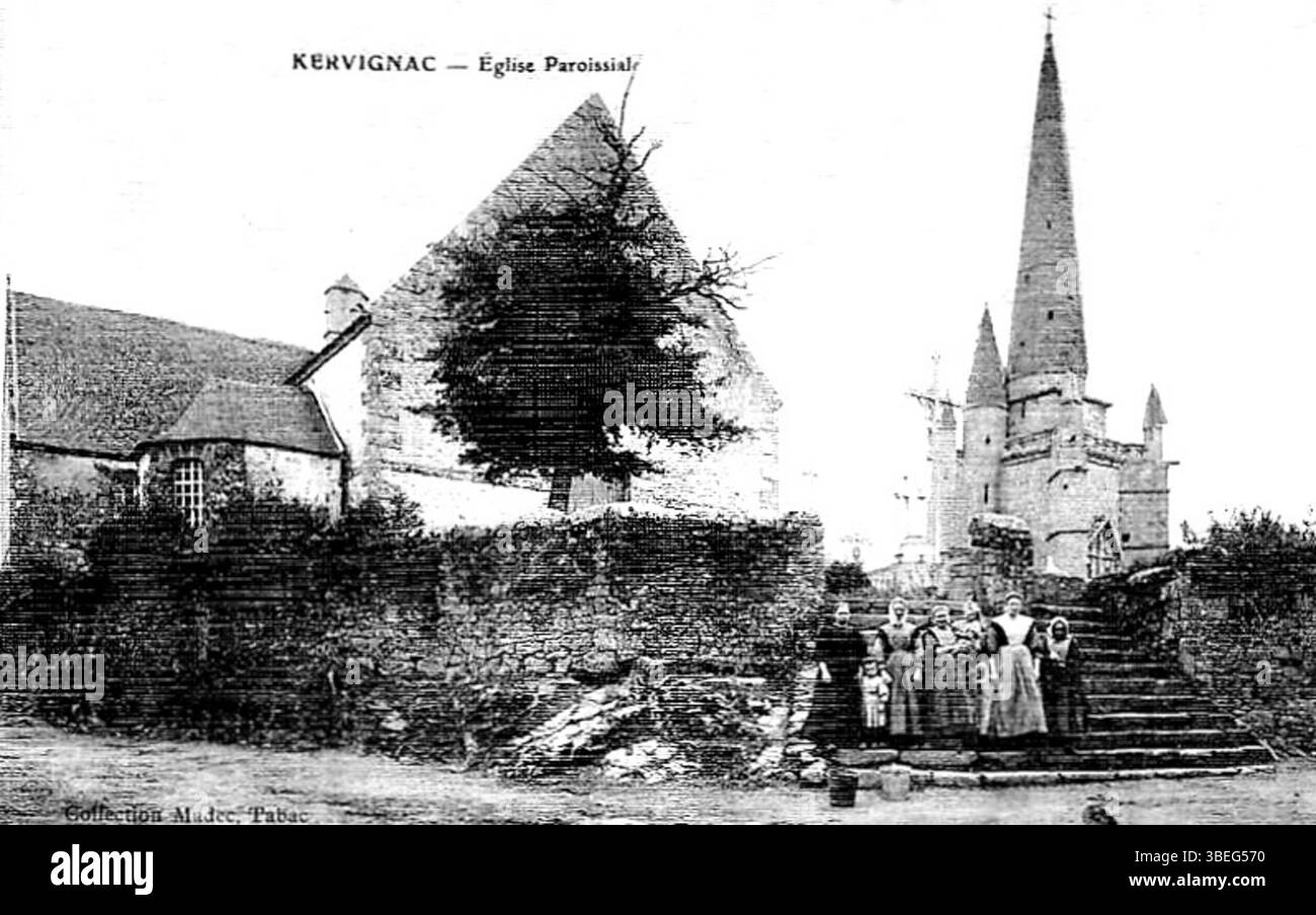 This postcard from around 1925 depicts the parish church of Kervignac ...