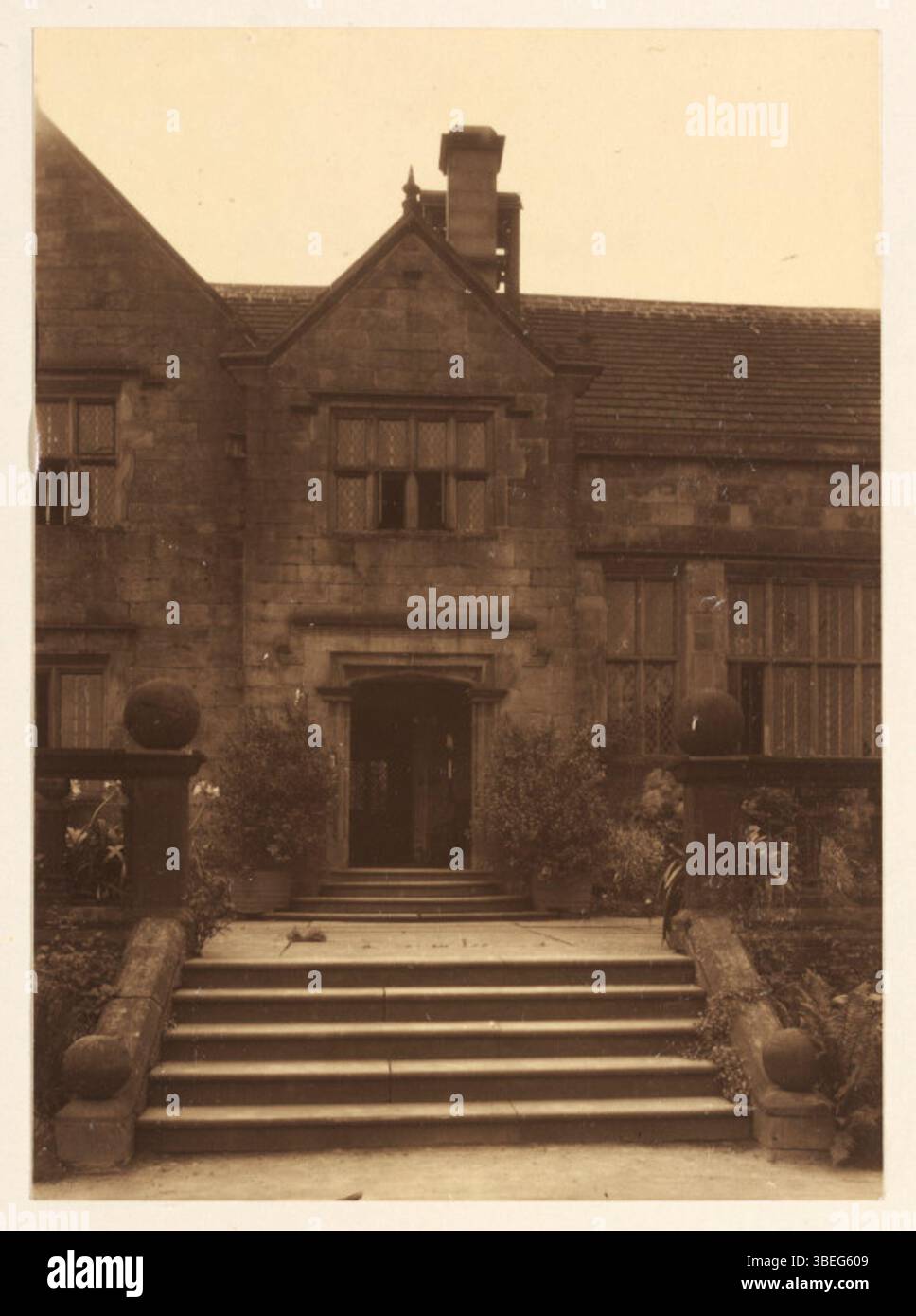 Woodsome hall hi-res stock photography and images - Alamy