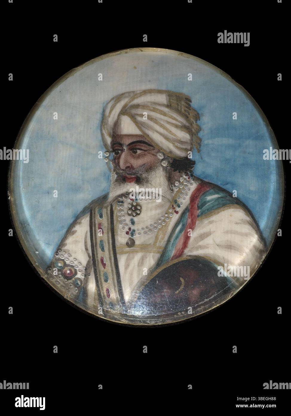 This ivory painting from Lahore, created between 1850 and 1870, depicts ...