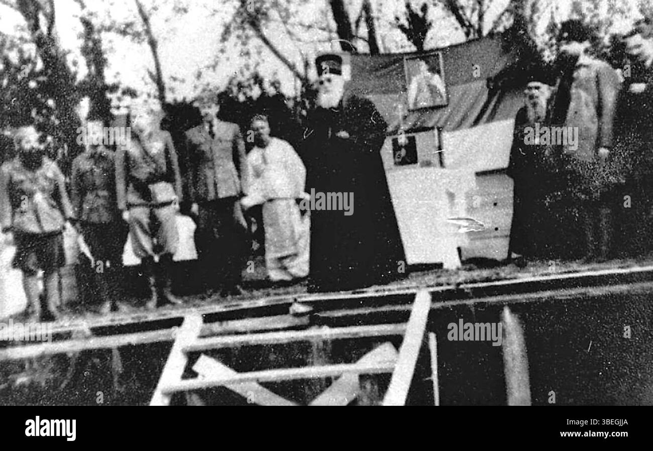 This photograph from 1945 shows key figures of the Chetnik movement ...