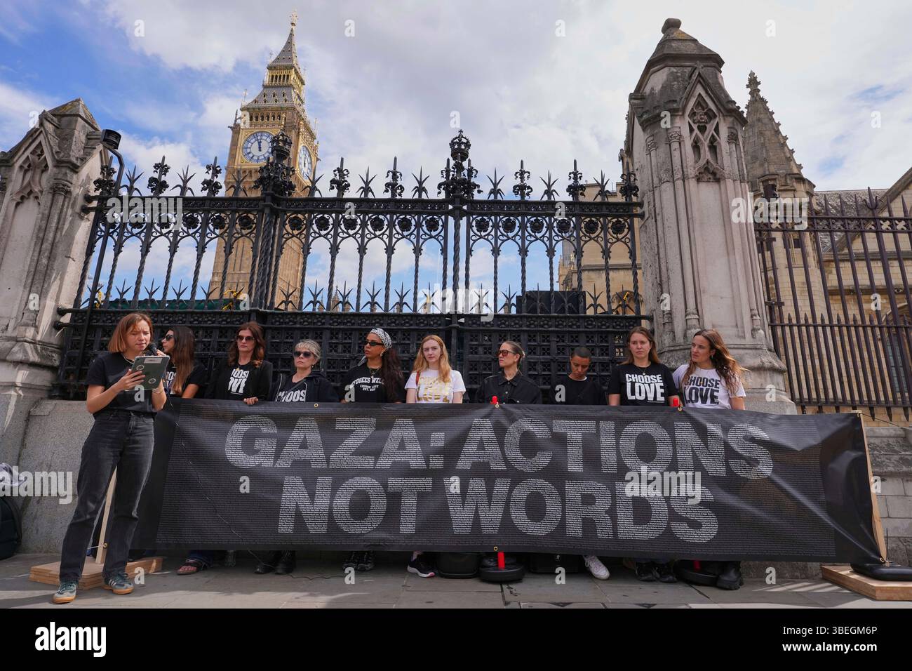 Clover Hogan reads out names as Choose Love Europe's leading funder of ...