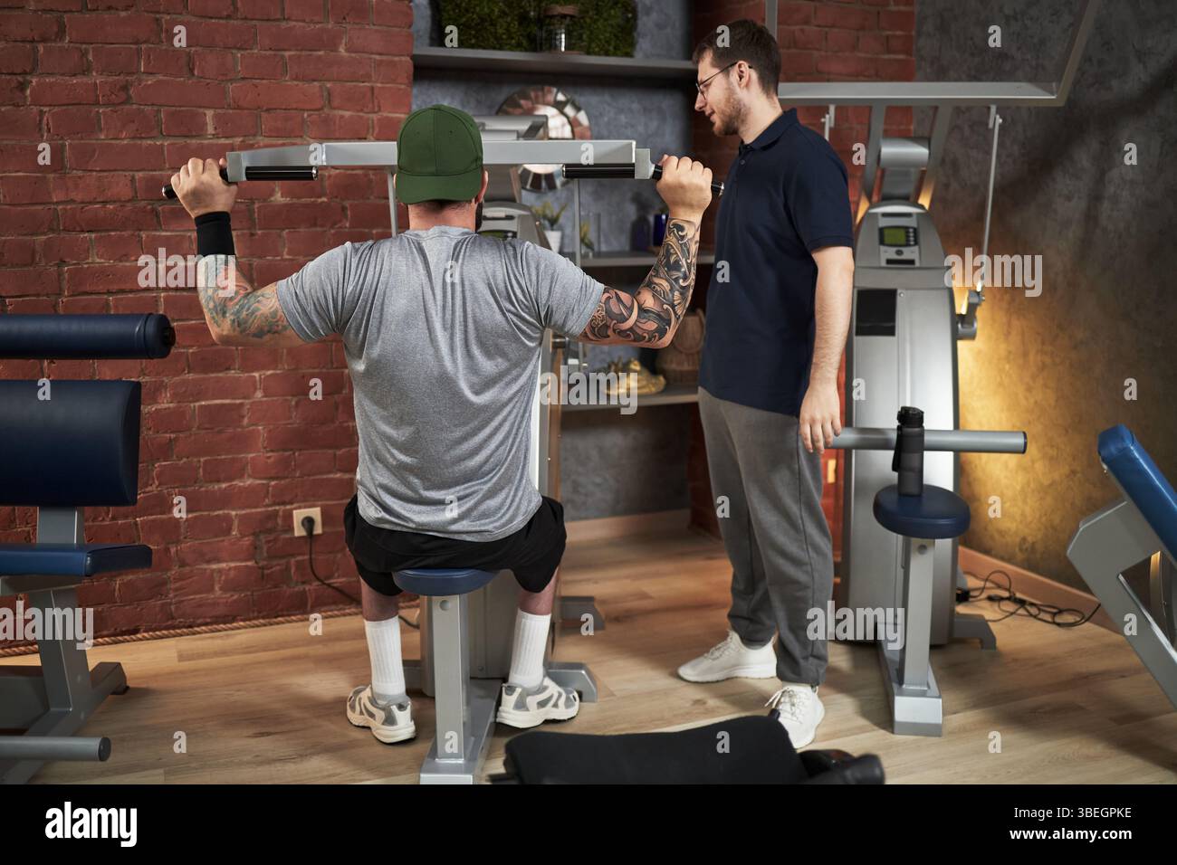 Gym member hi-res stock photography and images - Alamy