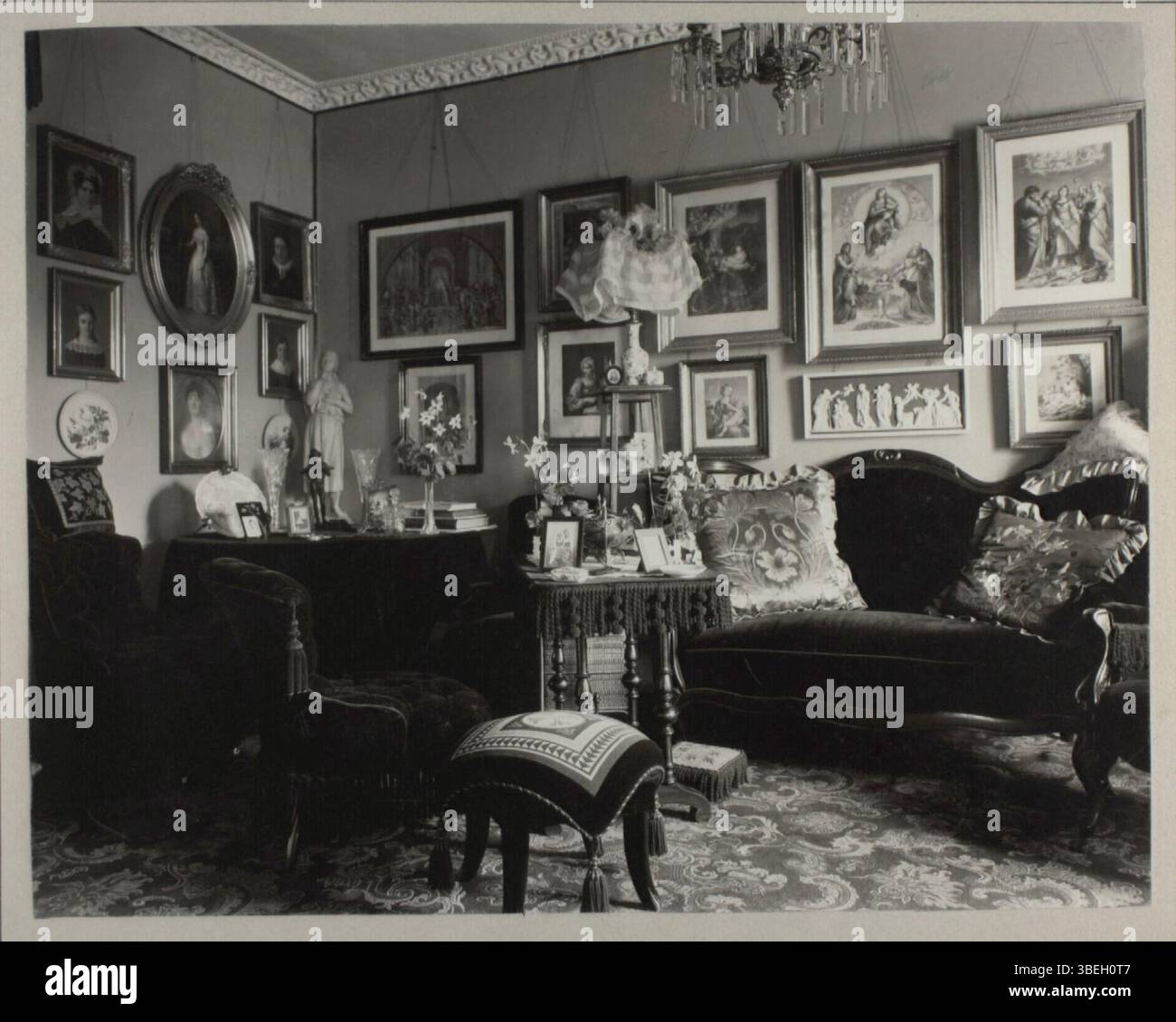 This 1900 image shows the living room of Andreas Brünniche at Lille ...