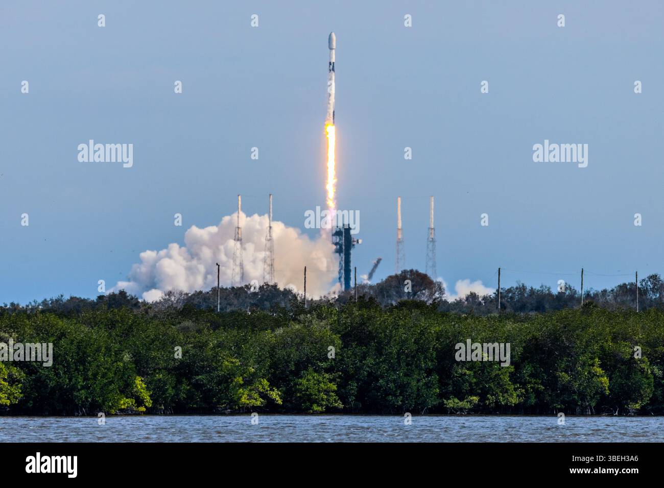 Launch timer hi-res stock photography and images - Alamy