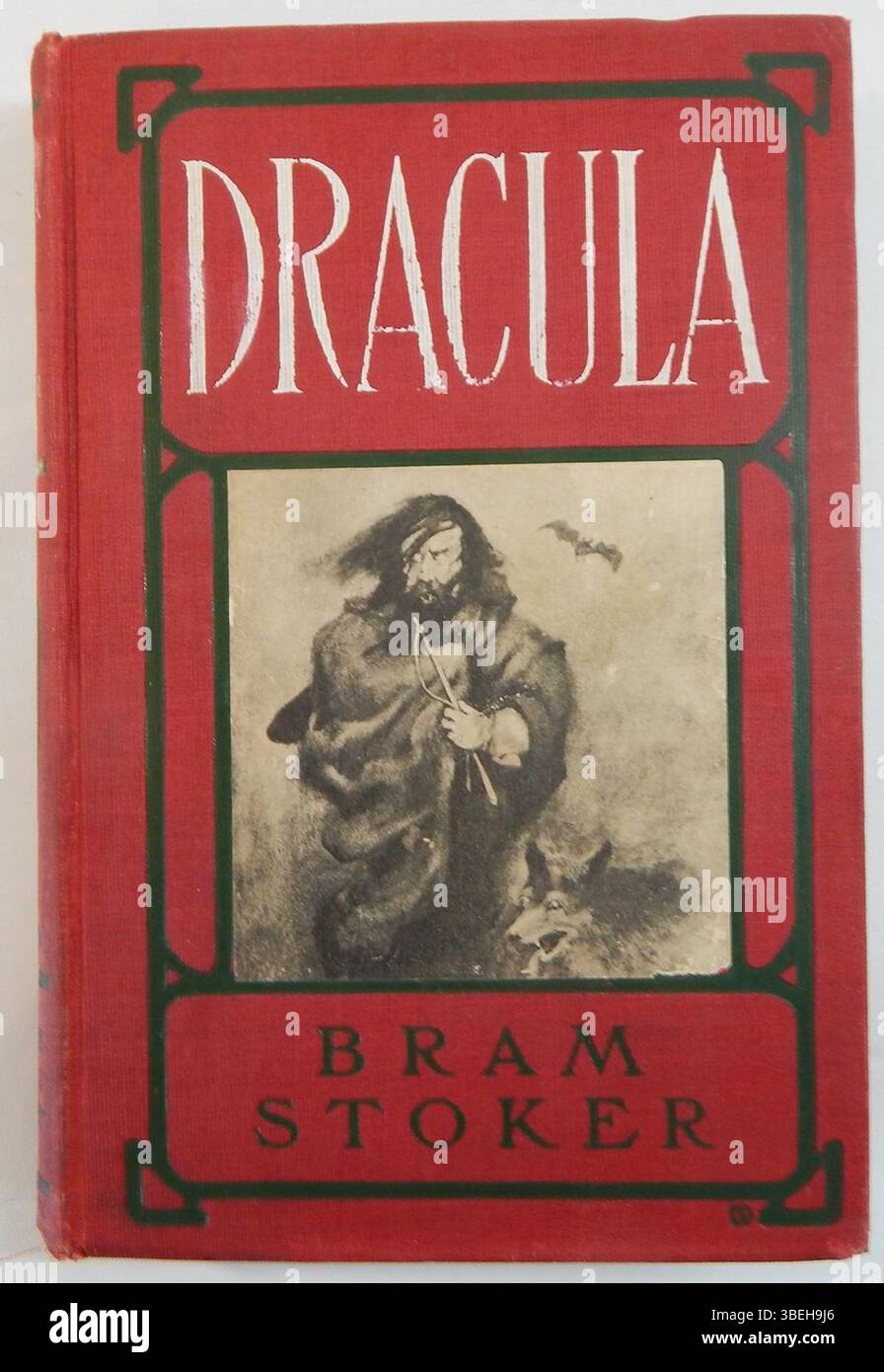 The 1902 edition of Bram Stoker’s 'Dracula' features one of the first ...