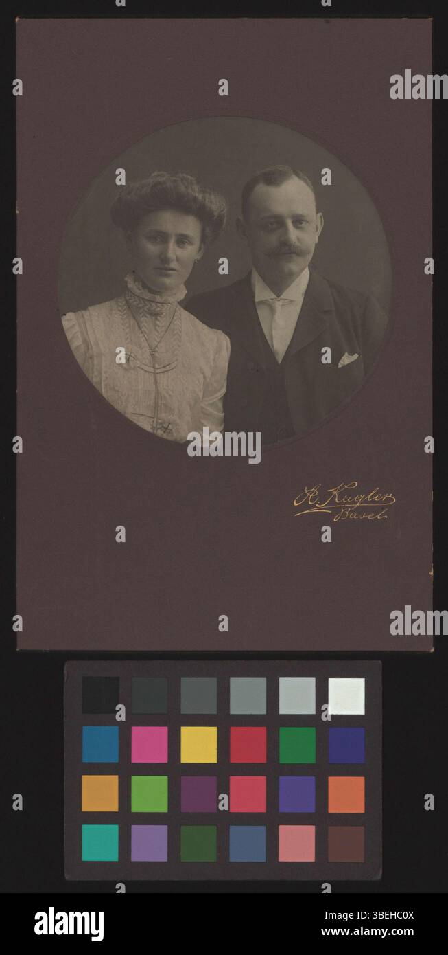 This albumin print from 1910 depicts Olga and Julius Braun-Nielsen. The ...
