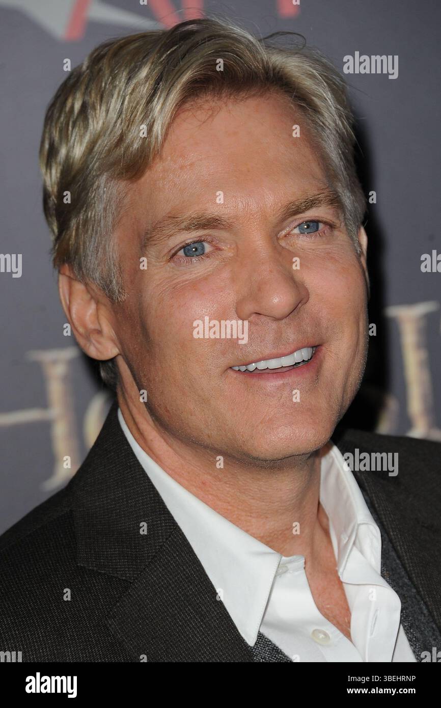 Sam Champion at the premiere of 'The Hobbit: An Unexpected Journey' in ...