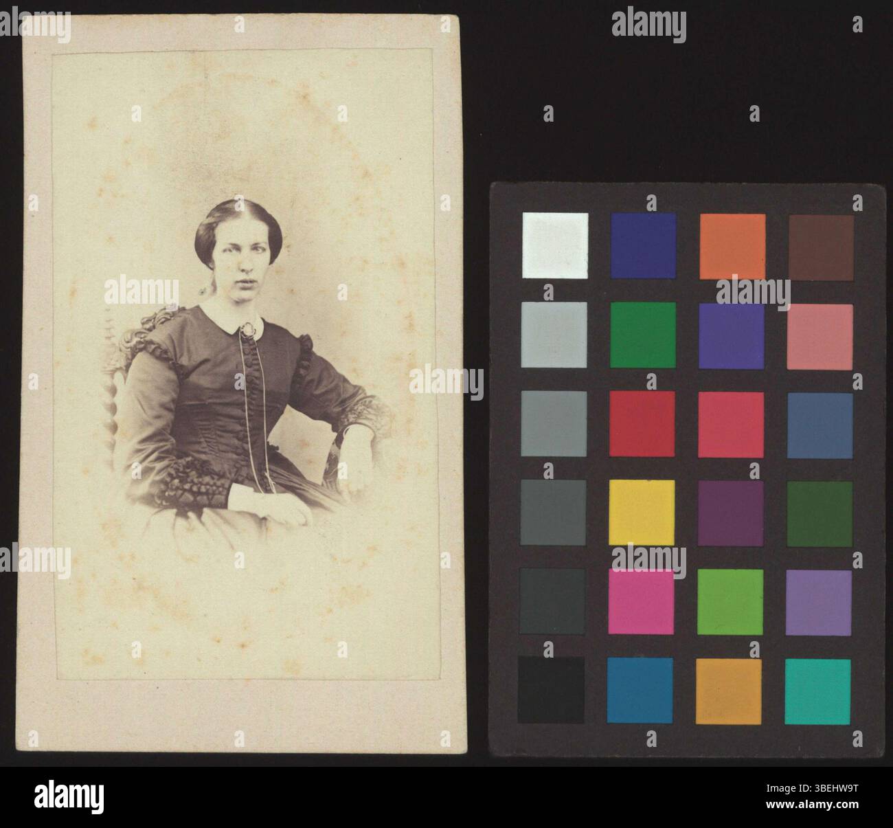 This black-and-white mounted photograph, created between 1870 and 1890 ...