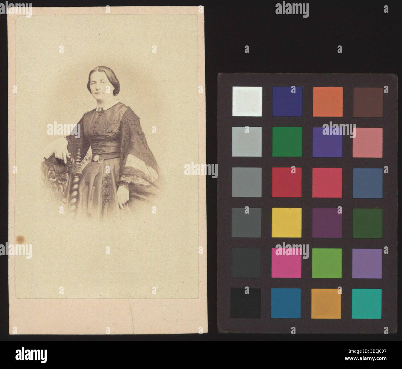 A black-and-white photograph mounted on card depicting Susanne Pauline ...