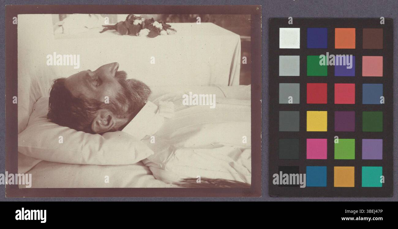 This black-and-white photograph, taken in 1920, depicts Johannes ...