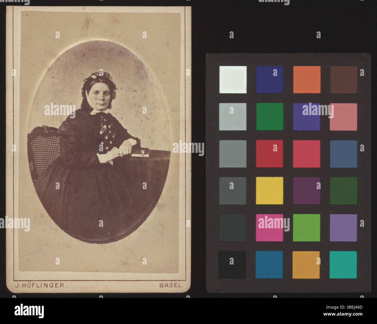 This photograph from between 1855 and 1875 shows a portrait of Pauline ...