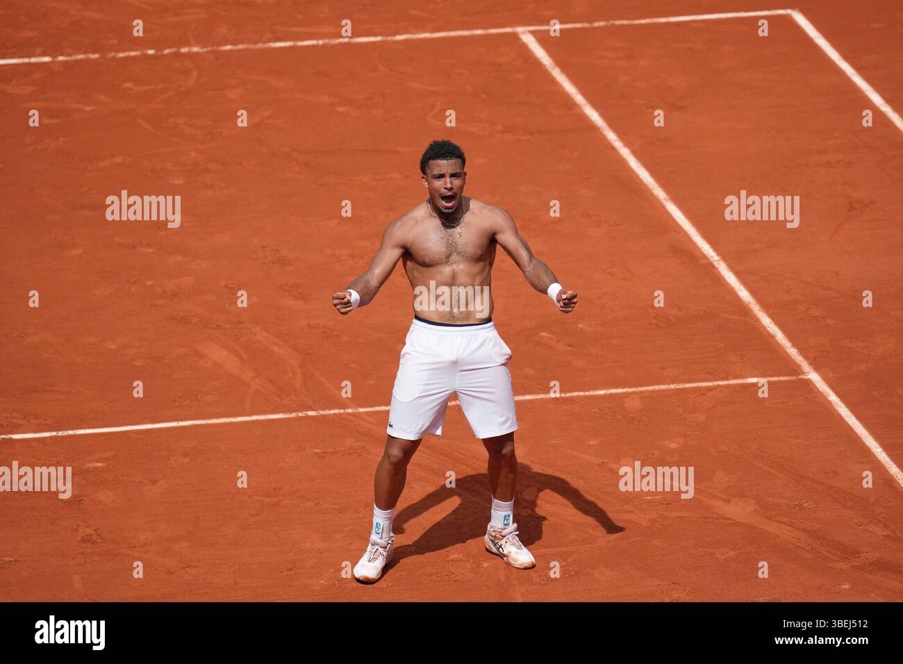 France's Arthur Fils celebrates beating Spain's Jaume Munar after their ...