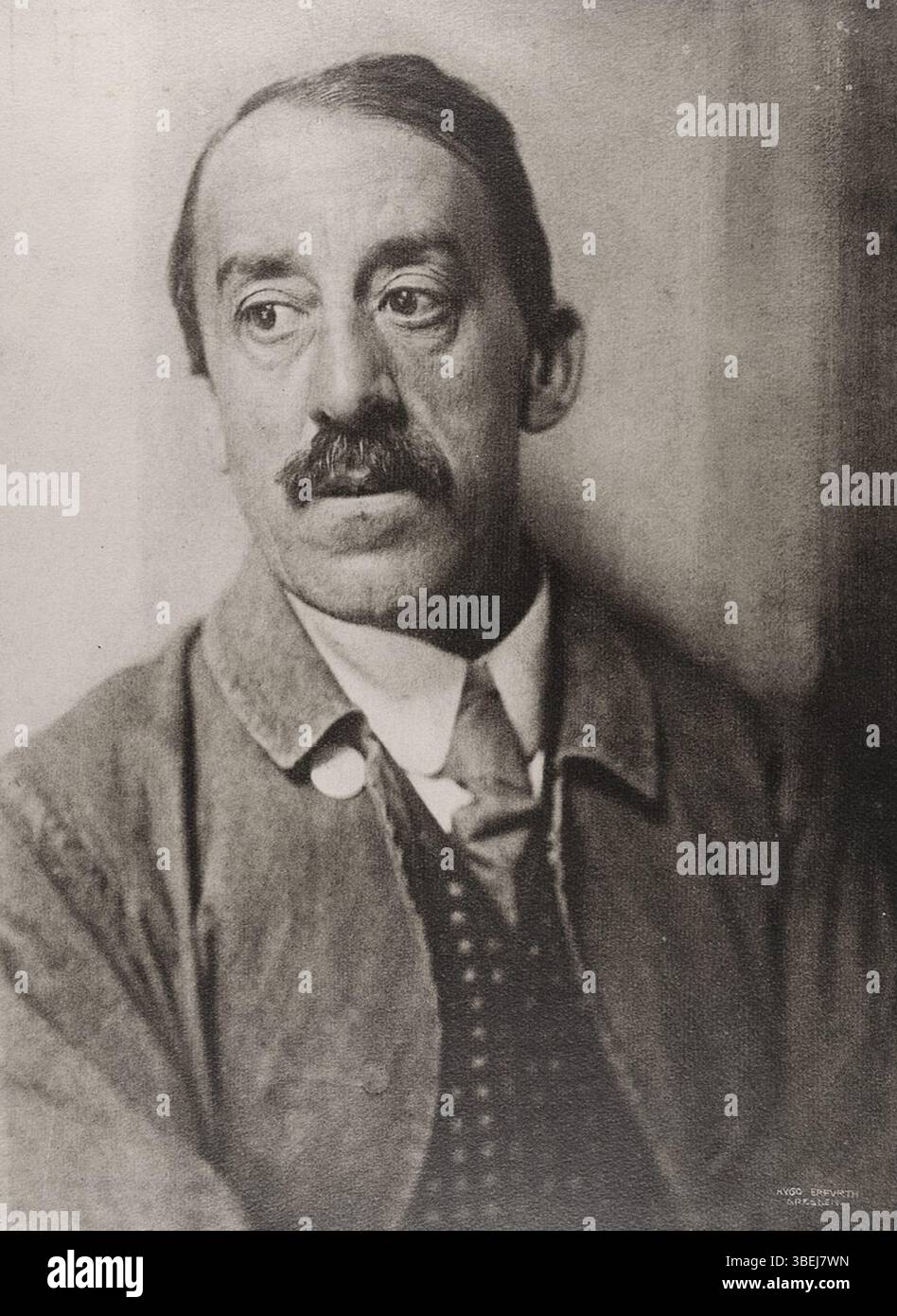 This 1908 portrait by Hugo Erfurth features Henry Van de Velde, a ...