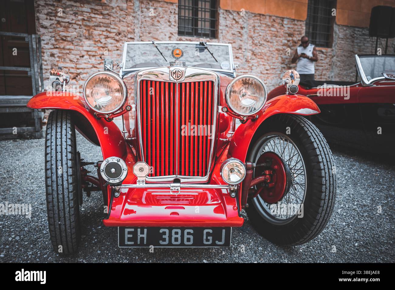 Mille Miglia 2020 - 1000 Mile Historic Road Race passes through San ...
