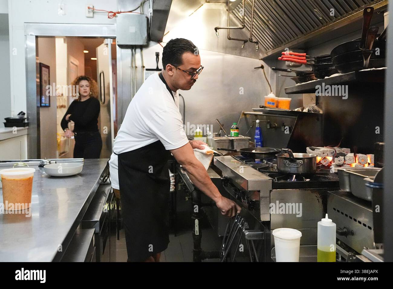 Chef Phila Lorn and Rachel Lorn work ahead of opening the Mawn ...