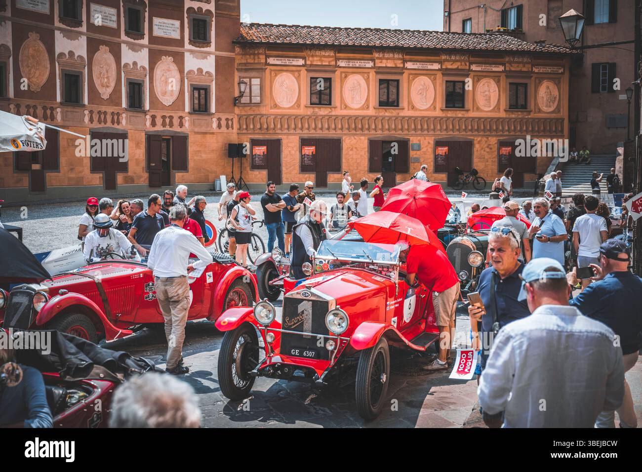 Mille Miglia 2020 - 1000 Mile Historic Road Race passes through San ...