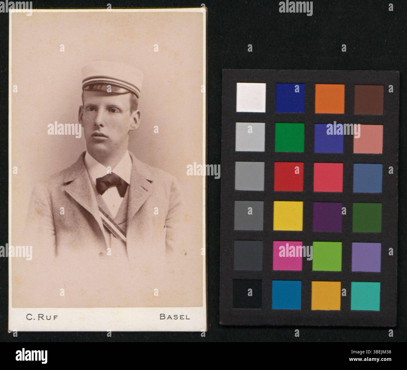 This black-and-white cabinet card photograph, taken around 1899 ...