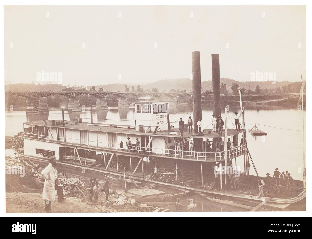 This photograph, formerly attributed to Mathew B. Brady, shows the ...