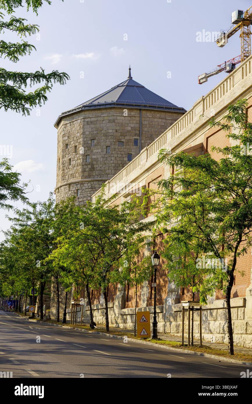 Budapest castle wall hi-res stock photography and images - Alamy