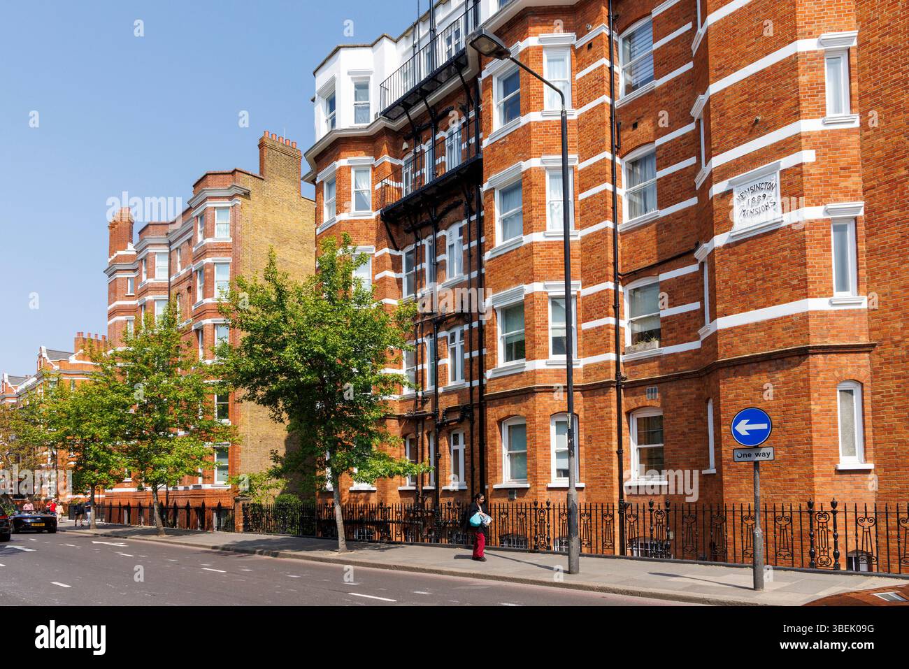 Kensington Mansions, Warwick Road, London, England, UK Stock Photo - Alamy