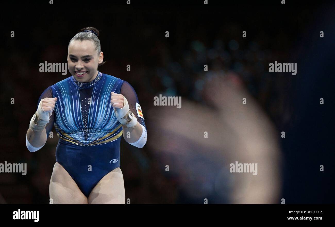 Spain's Alba Petisco celebrates her overall silver medal during the ...
