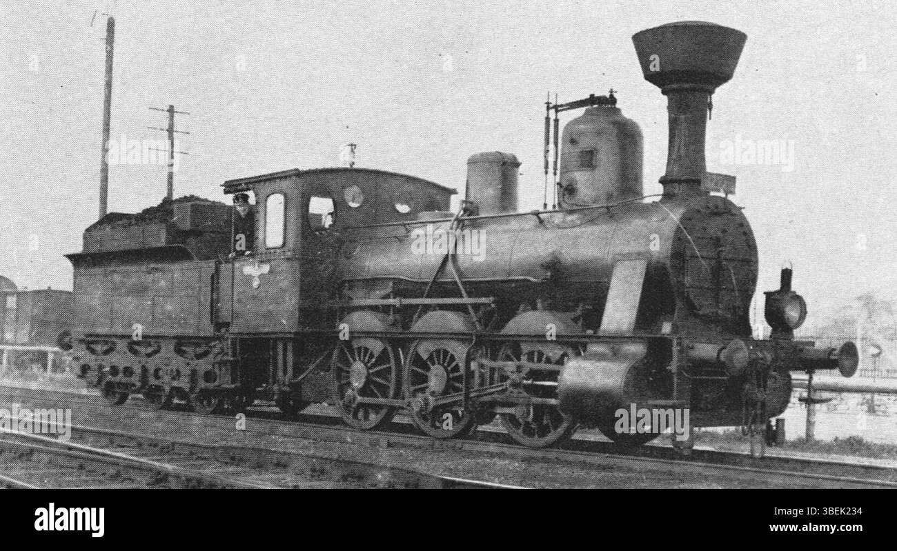 The SD 322 419 locomotive, captured in this 1940 photograph from the ...