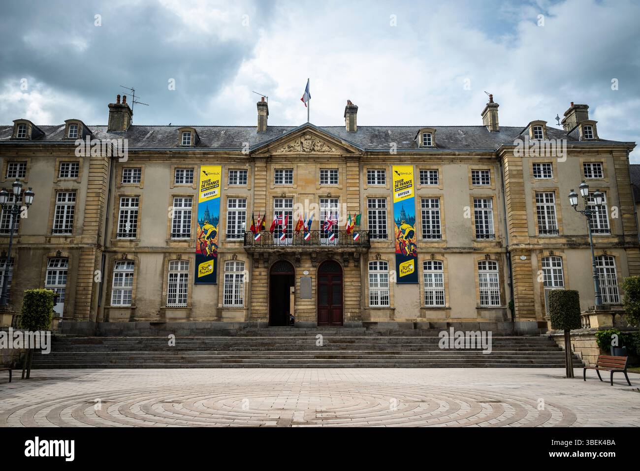 Traditional normandy building hi-res stock photography and images - Alamy