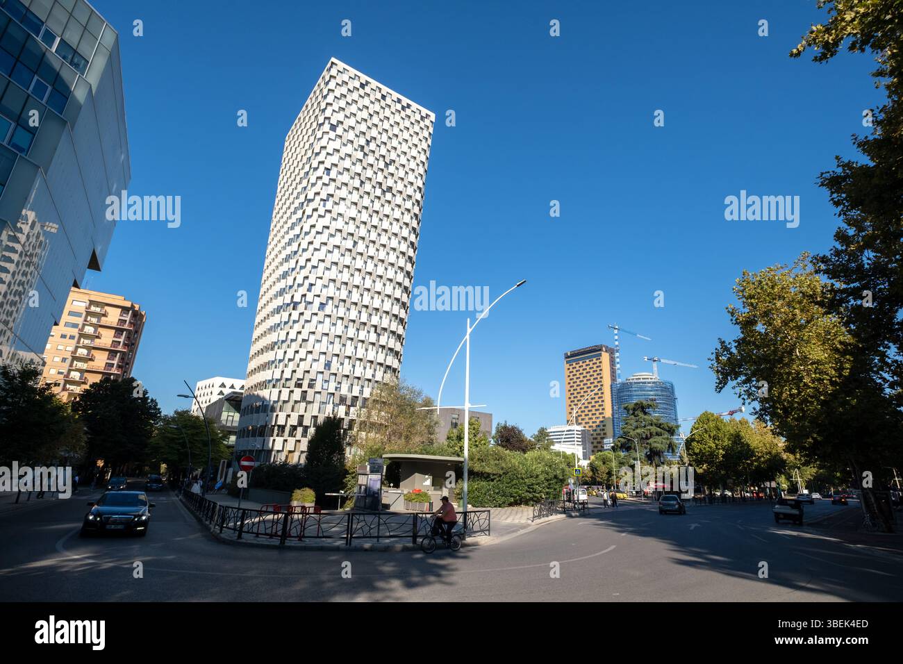 21.09.2024, Albania, Qark Tirana, Tirana, - modern high-rise building ...