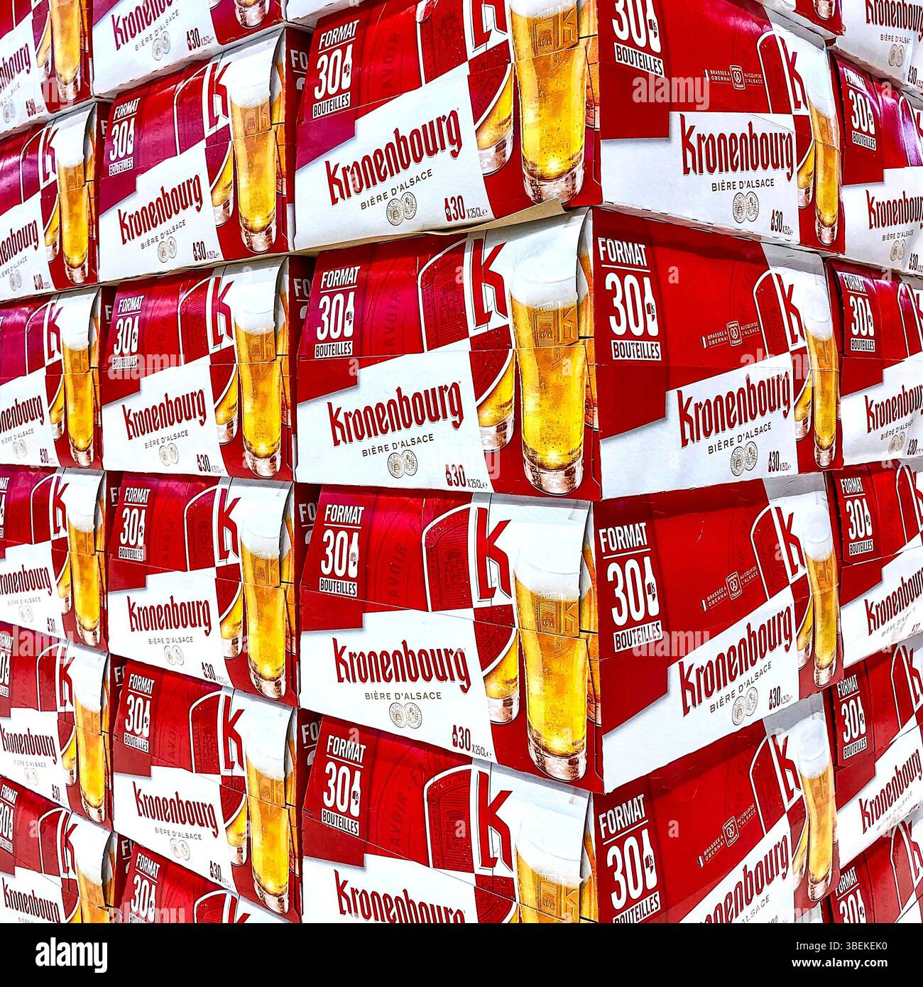 Bulk packs hi-res stock photography and images - Alamy