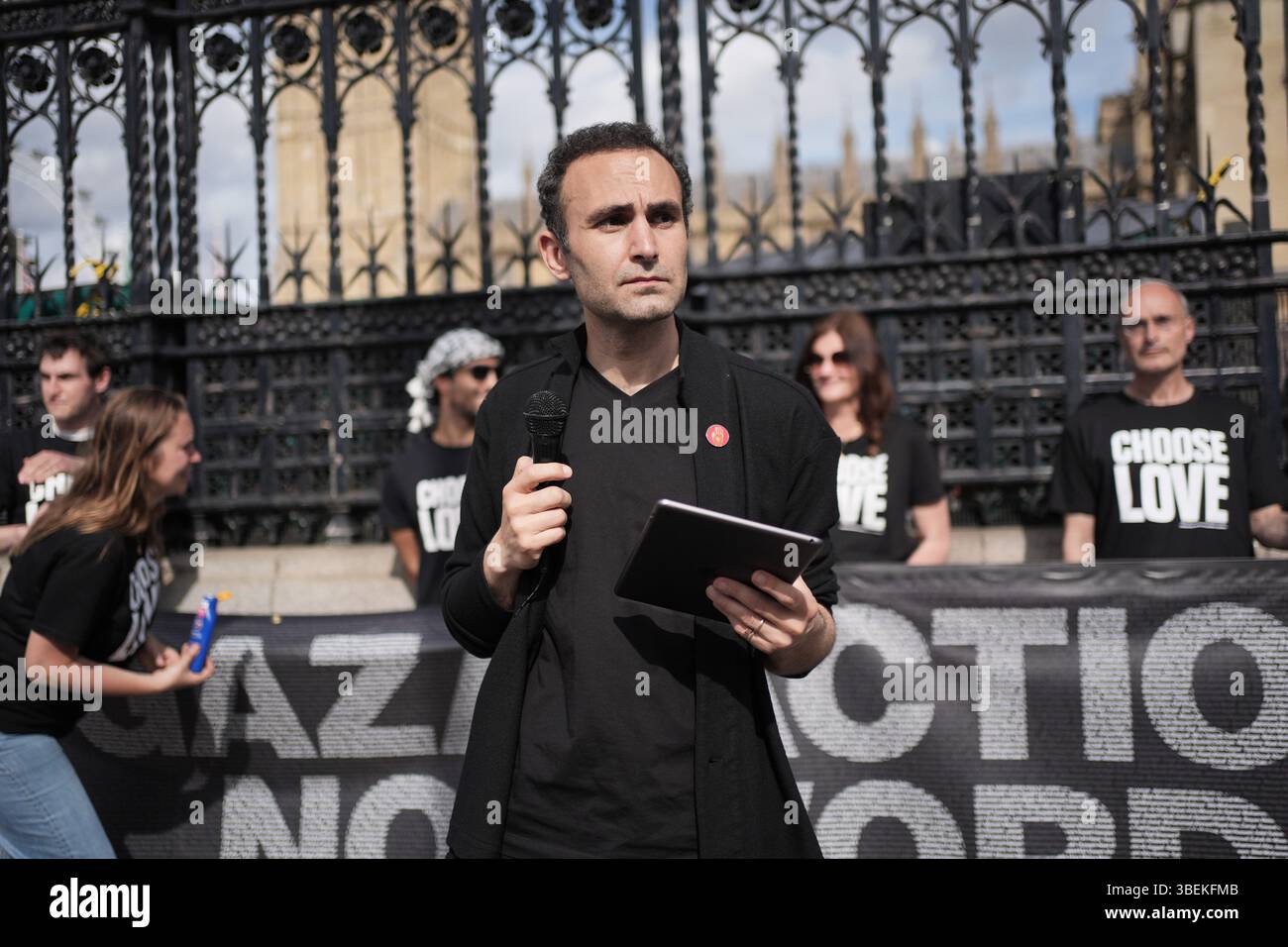 Khalid Abdalla reads the names of over 15,000 children who have died in ...
