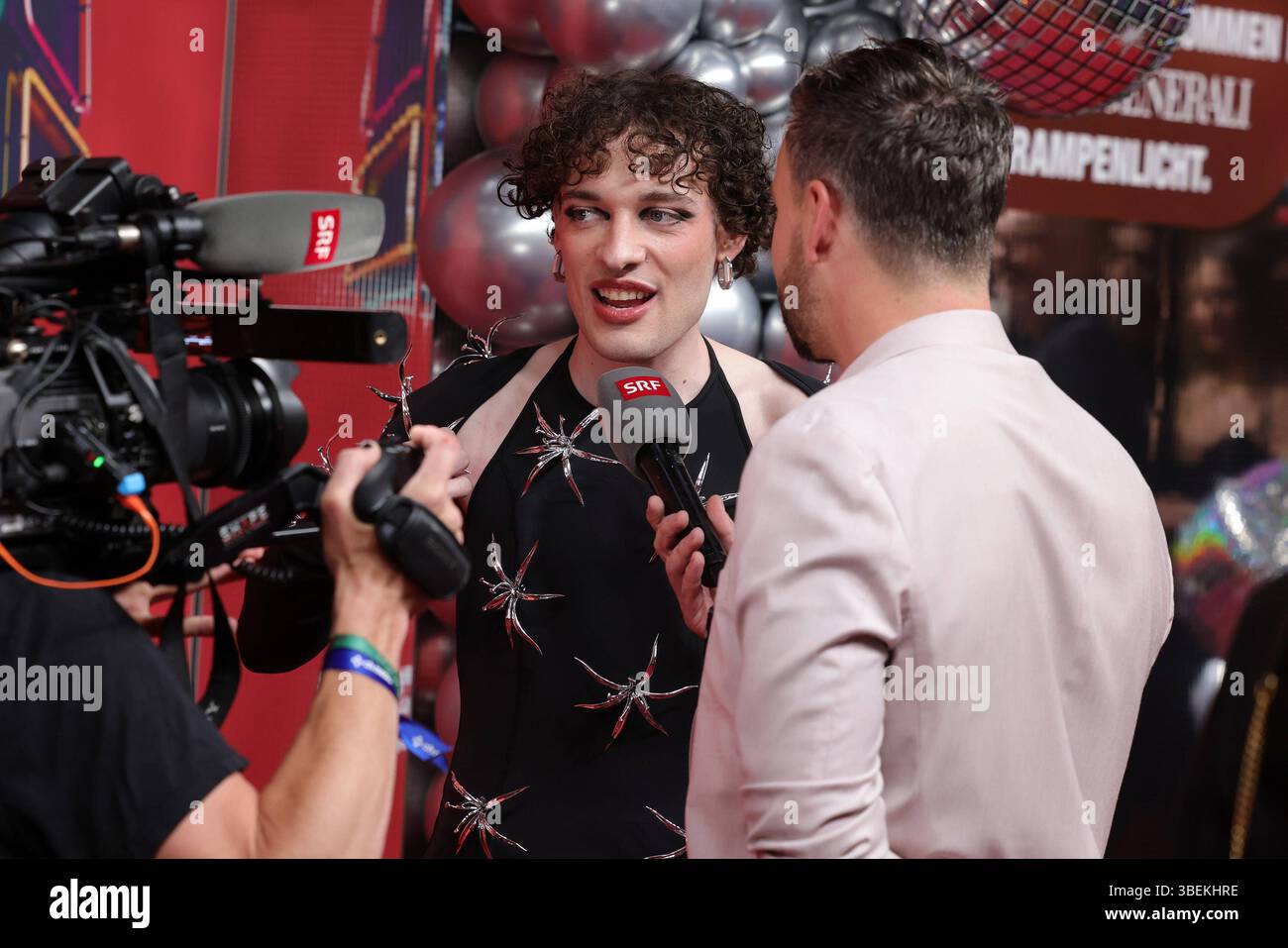 Nemo - 18. Swiss Music Awards 2025 Nemo gibt dem Schweizer Fernsehen ...